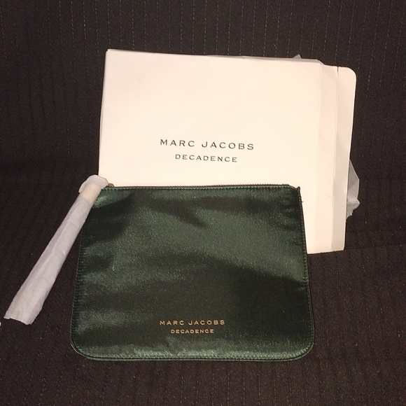 Marc Jacobs | Bags | Nwt Marc Jacobs Green Satin Zipper Pouch With Gold ...